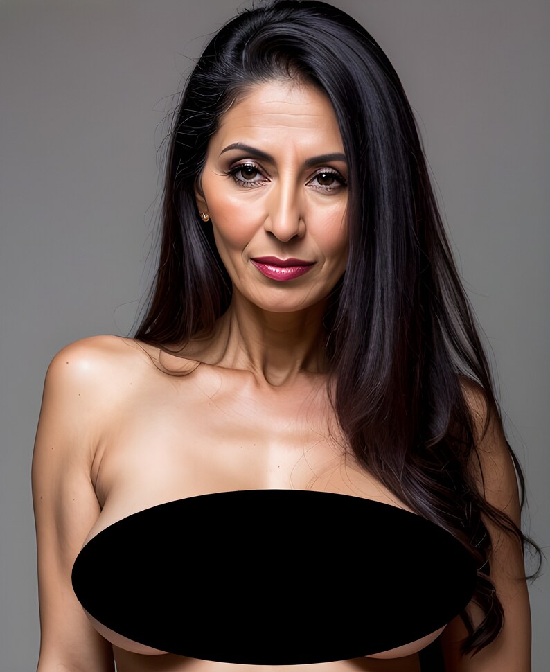 Erotic Arabic MILF Photography: Captivating Illustrations of Mature Women Over 50 Arabic Women ...