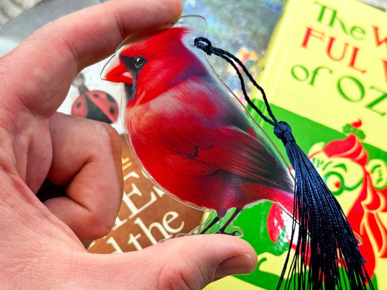 Acrylic Cardinal Bookmark, Artistic Book Accessory, Remembrance Gift ...
