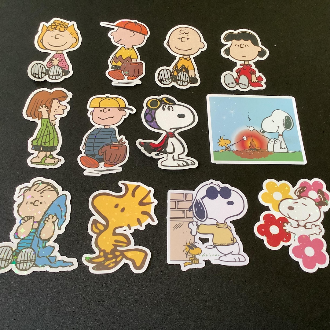 Charlie Brown & Peanuts Gang 12 Piece Set of Holographic Stickers - Etsy