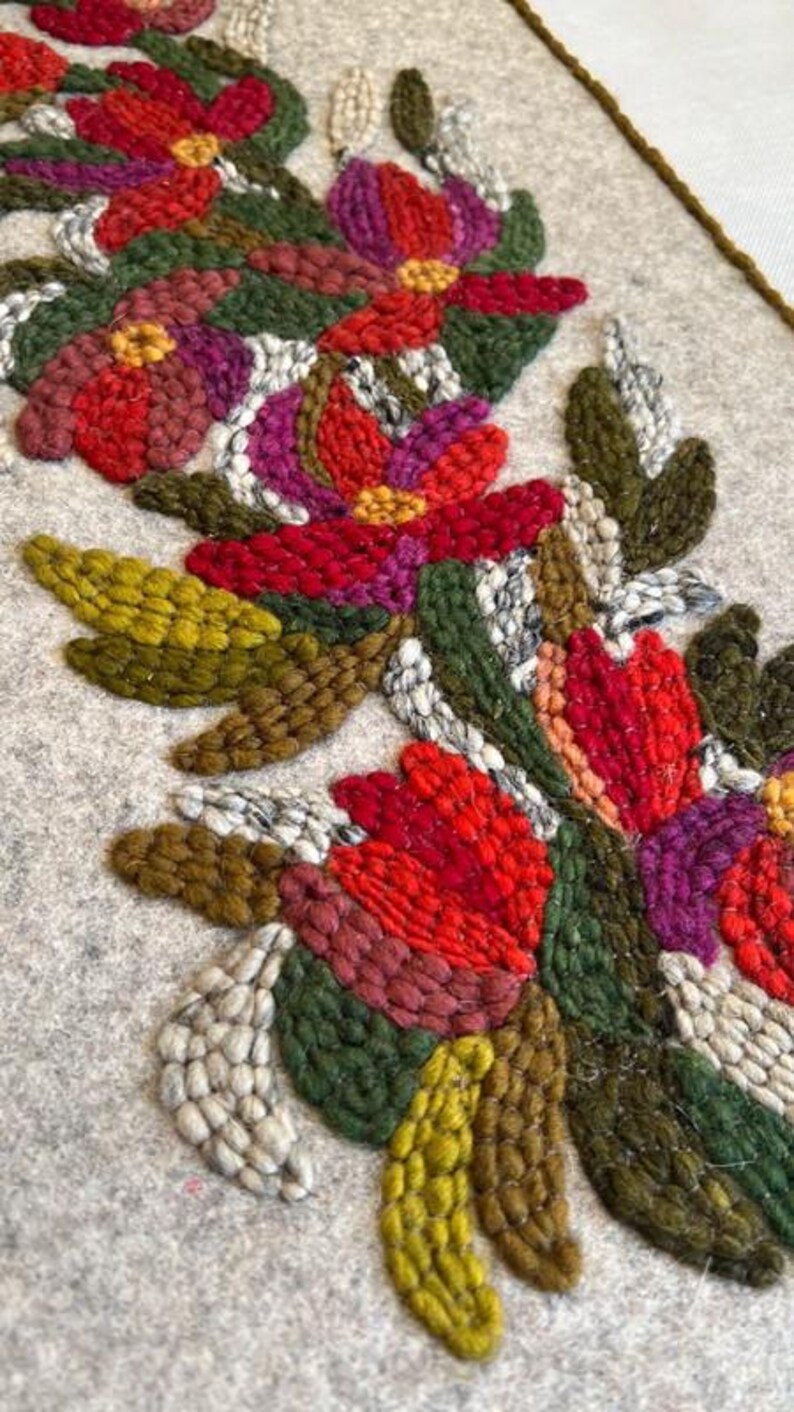 Vintage Poland Cepelia Wool Tapestry Sumak Kilim Flowers Pattern ...