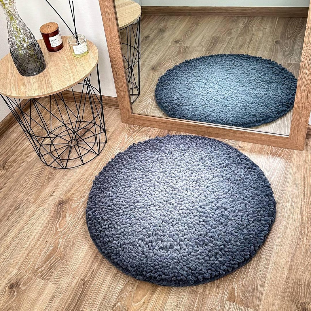 Ultra-soft Grey Bathroom Mat - 28" Grey Round Rug - Luxury Addition to ...