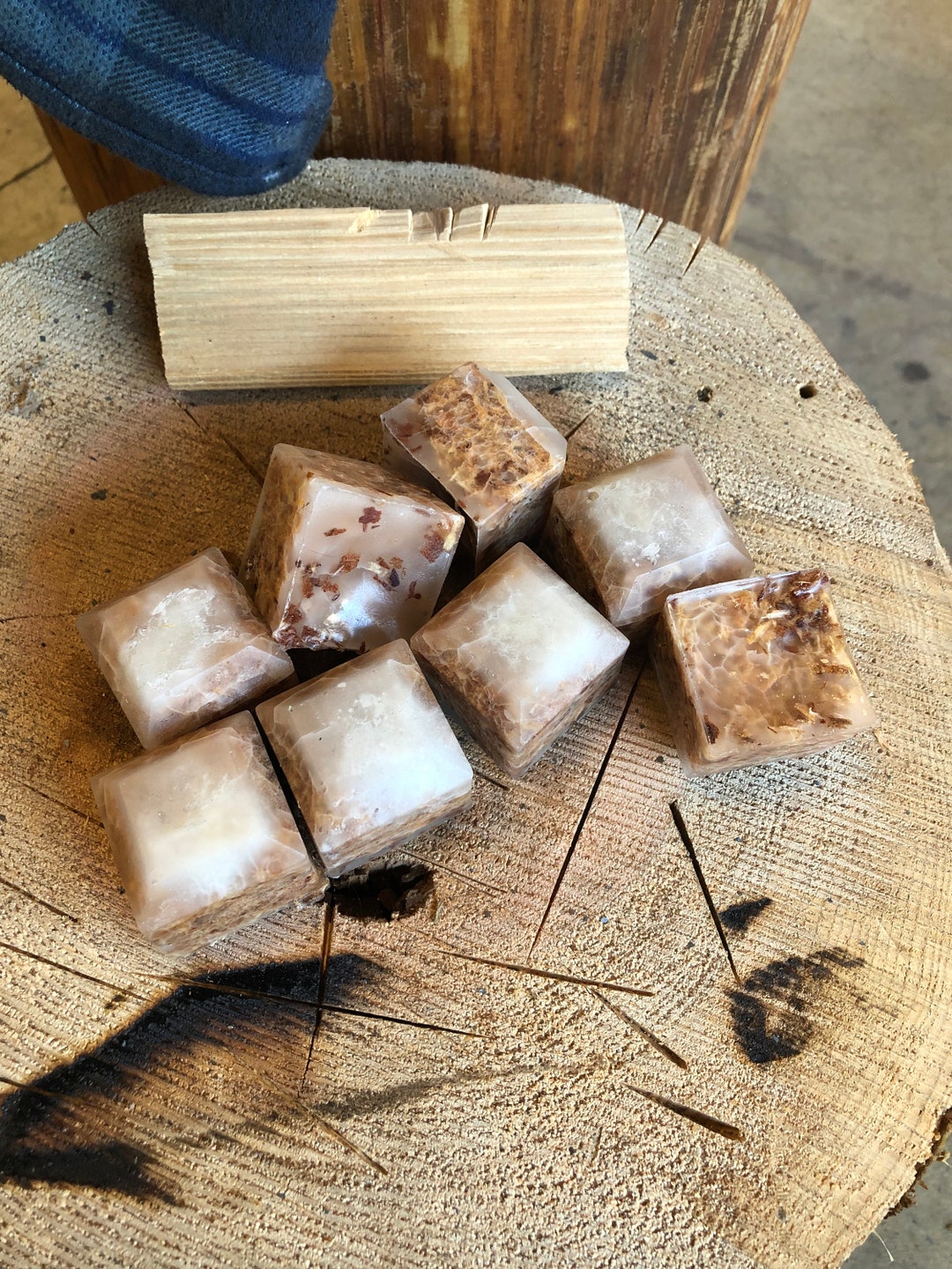 10pc Natural Saw Dust, Cotton & Wax Mix Fire Starter Cubes Waterproof ...