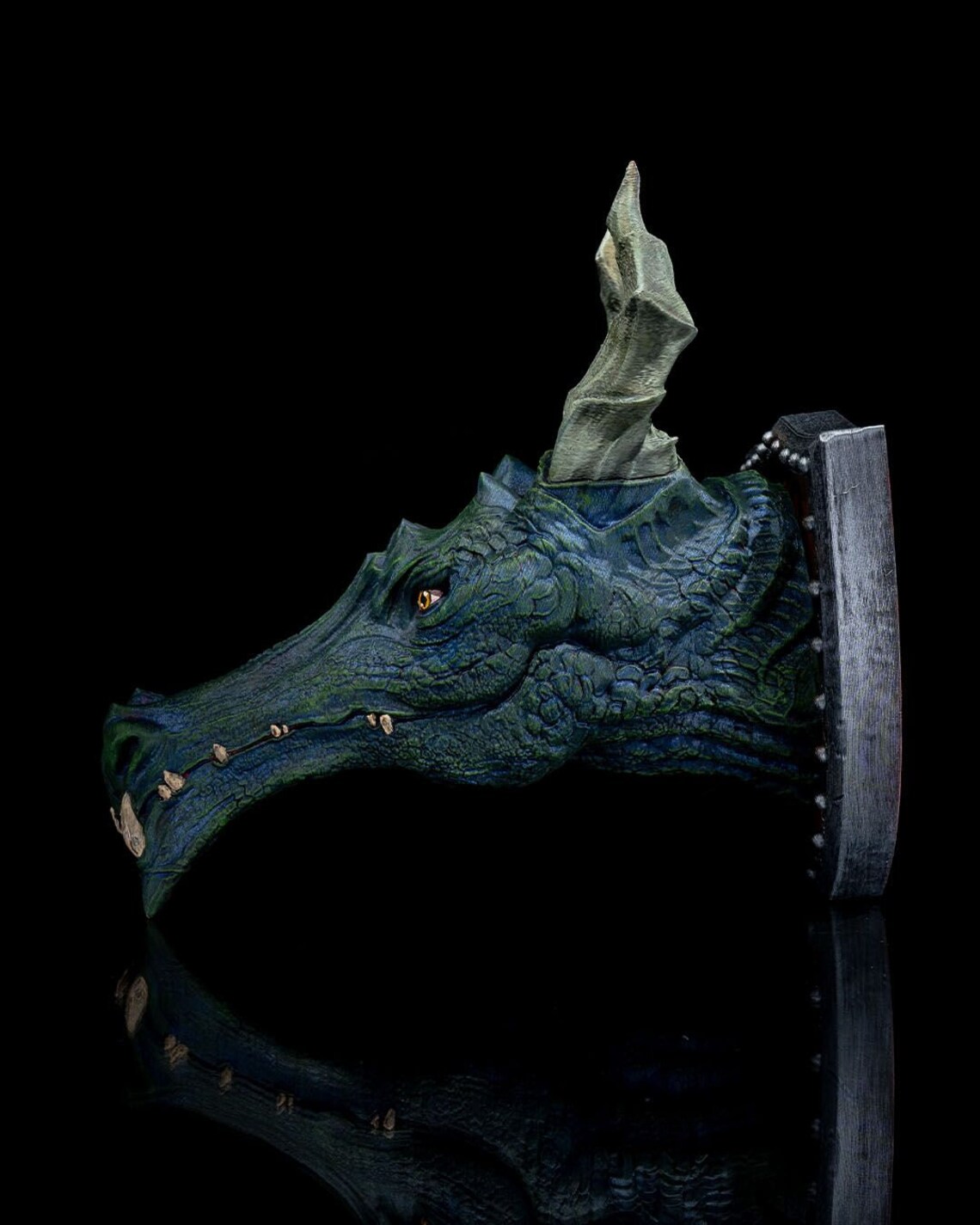 Wyvern Dragon Head Trophy - Exquisite 3D Printed Fantasy Decor - Ready ...