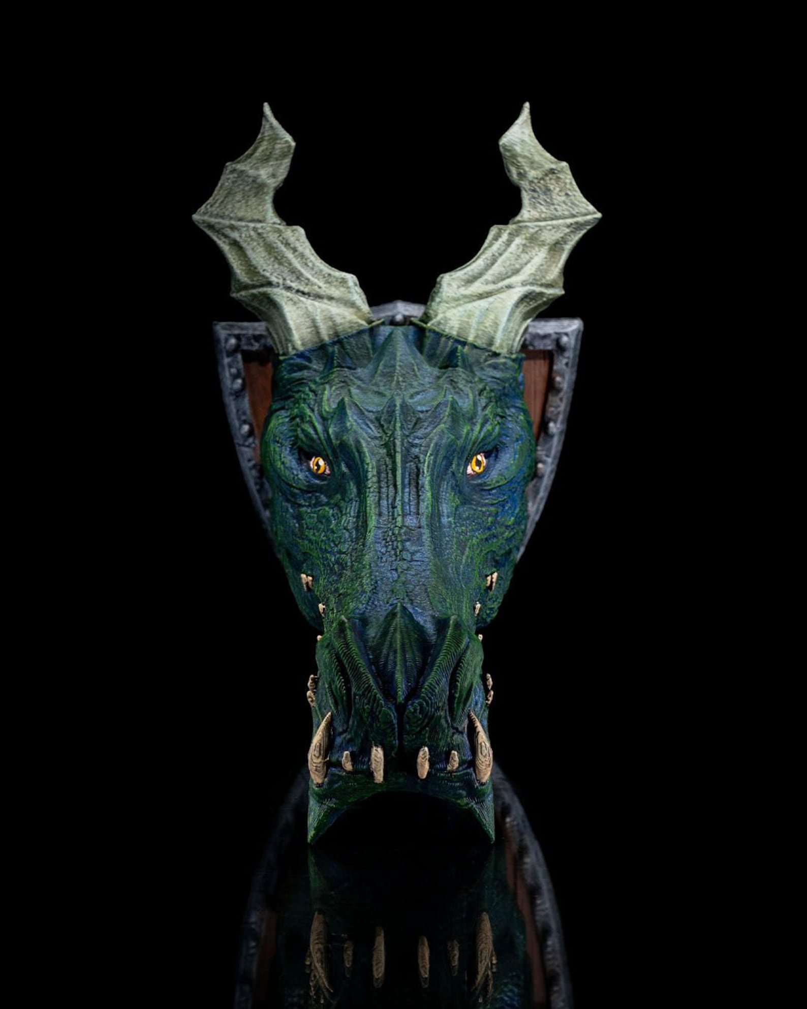 Wyvern Dragon Head Trophy - Exquisite 3D Printed Fantasy Decor - Ready ...