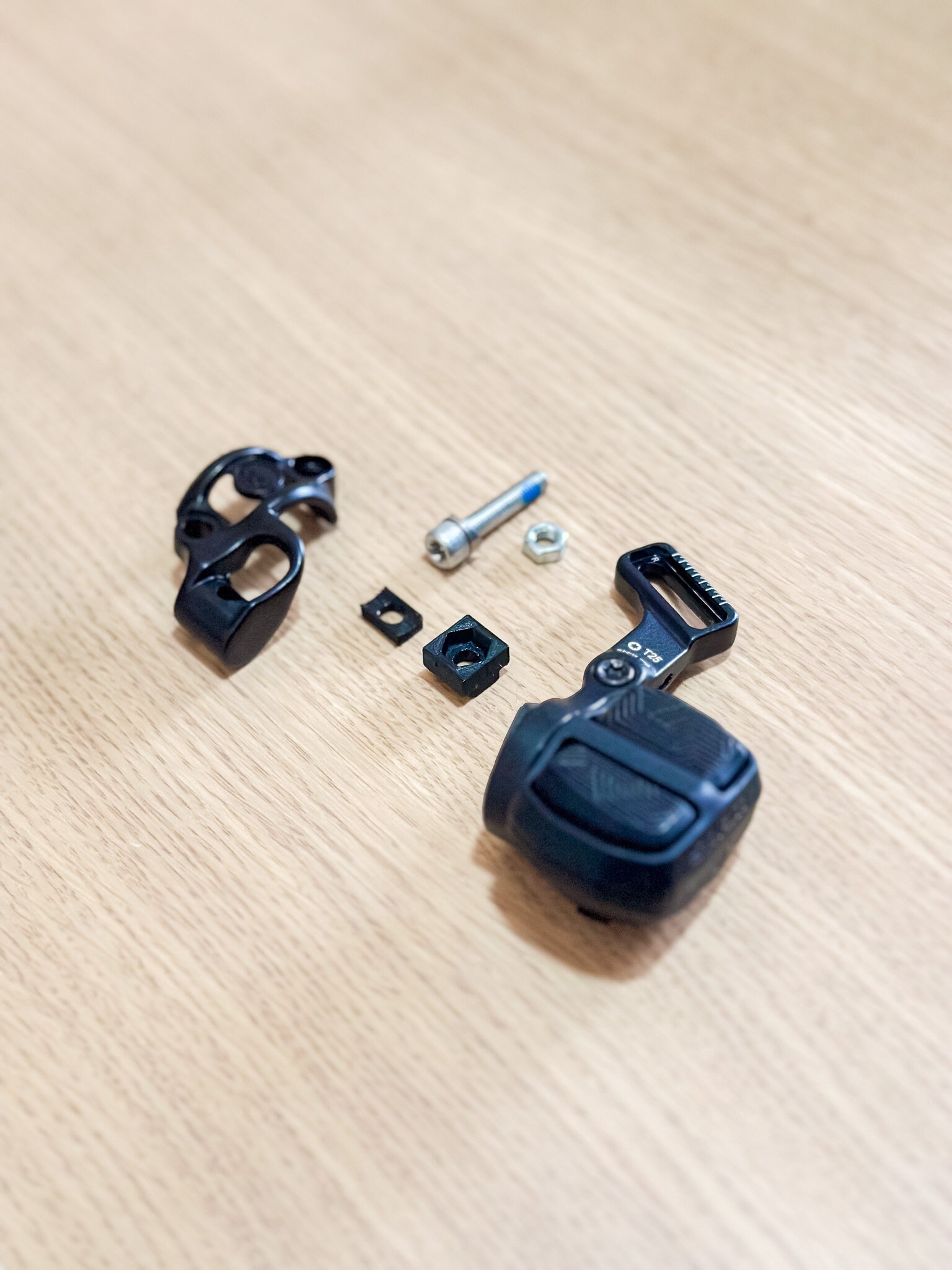 AXS Wireless Shift Pod Clamps for Magura Matchmaker Brake Clamp 3D ...