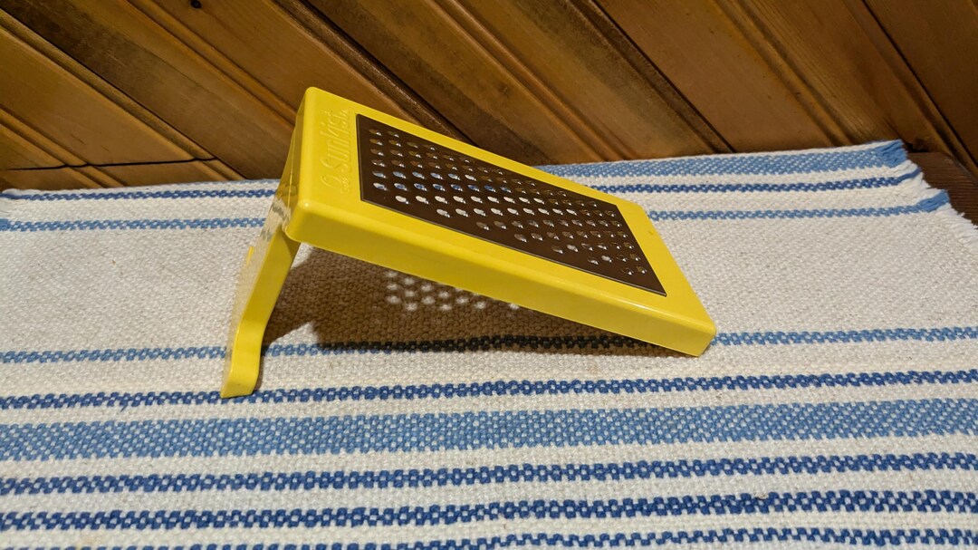 Vintage, Sunkist Lemon Yellow Folding Grater/zester - Etsy