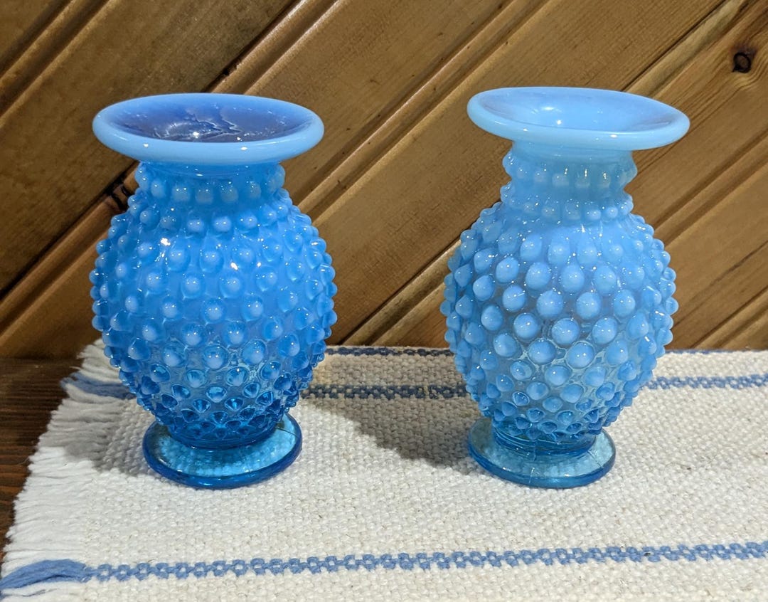 Vintage Fenton Moonstone Hobnail Vase - Light Blue Footed Vase - Etsy