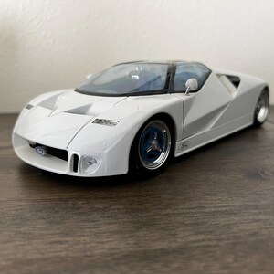 Ford GT90 Maisto 1/18 Concept Car - Etsy