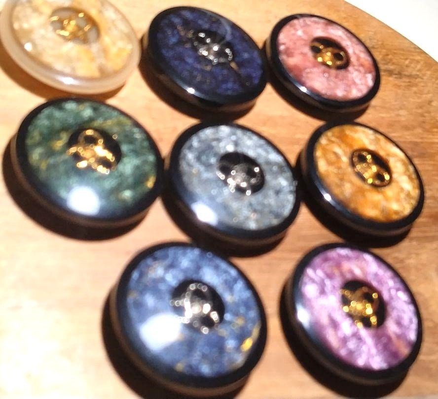 Vintage Japanese Buttons Elegant Vintage Japanese Button Jewelry ...