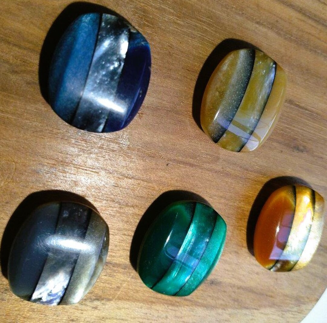 Vintage Japanese Buttons - Vintage Japanese Pearlized Shell Buttons ...