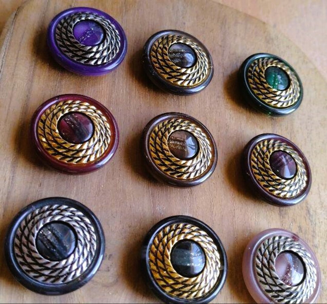 Vintage Buttons # Choose Your Favorite Buttons 3 - Etsy