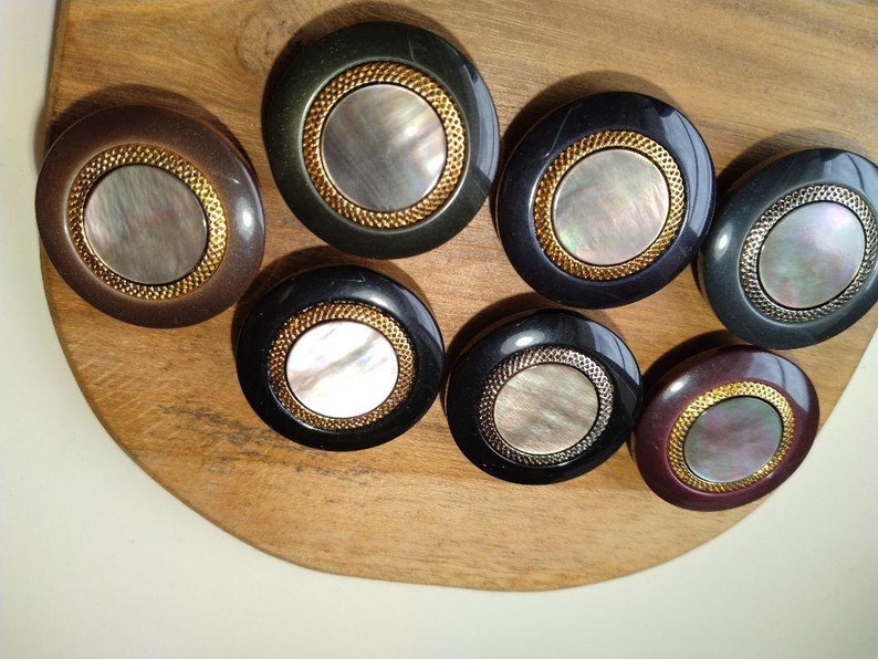 Vintage Buttons # Choose Your Favorite Buttons 5 - Etsy
