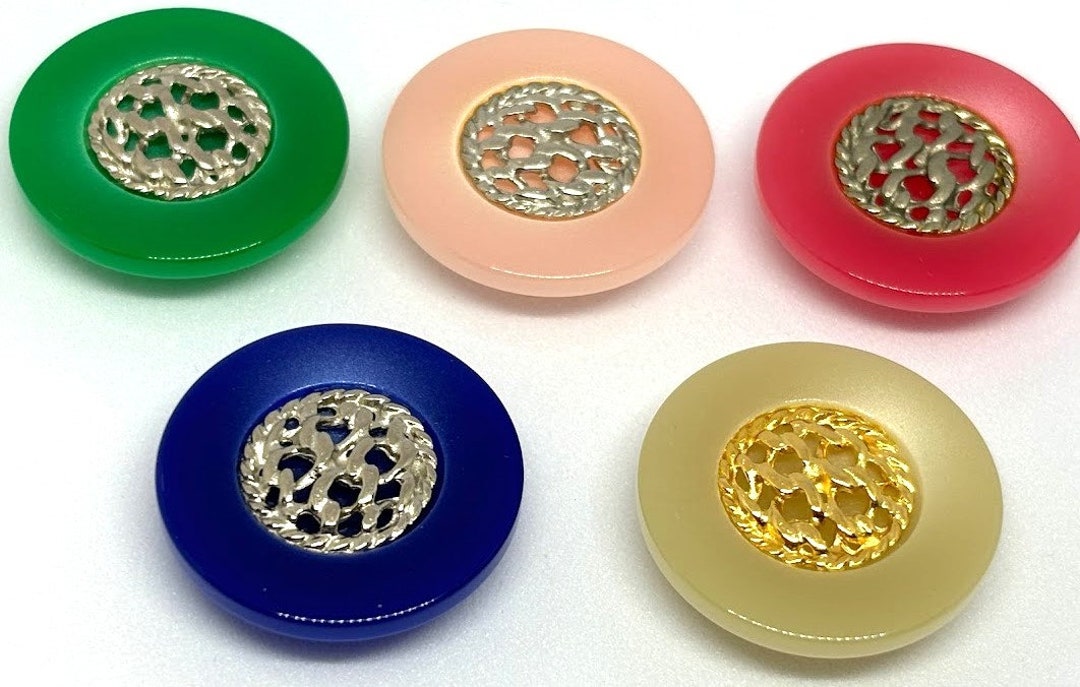 Vintage Japanese Buttons - Elegant Vintage Japanese Button Jewelry ...