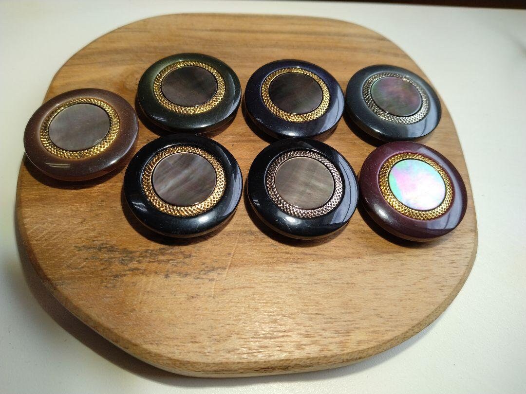 Vintage Buttons # Choose Your Favorite Buttons 5 - Etsy