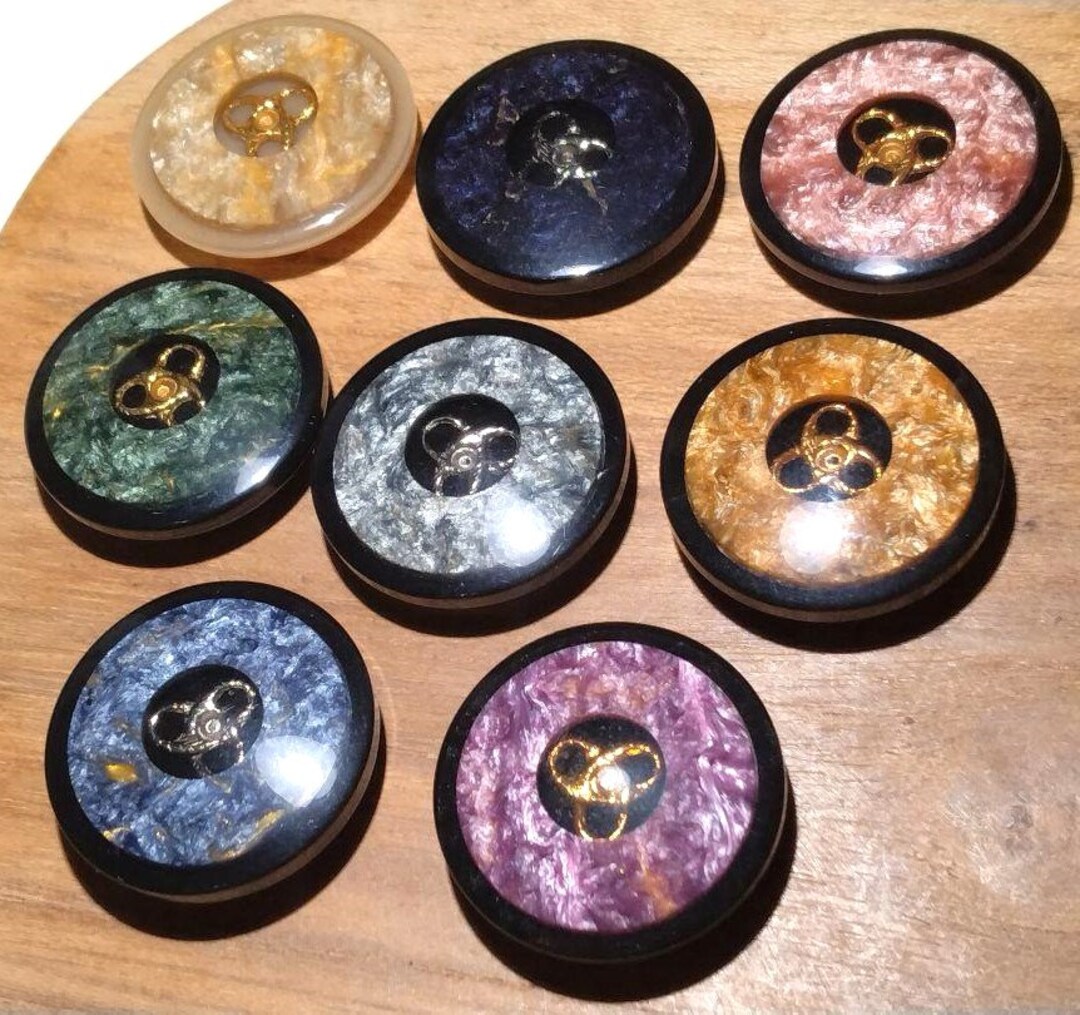 Vintage Japanese Buttons - Elegant Vintage Japanese Button Jewelry ...