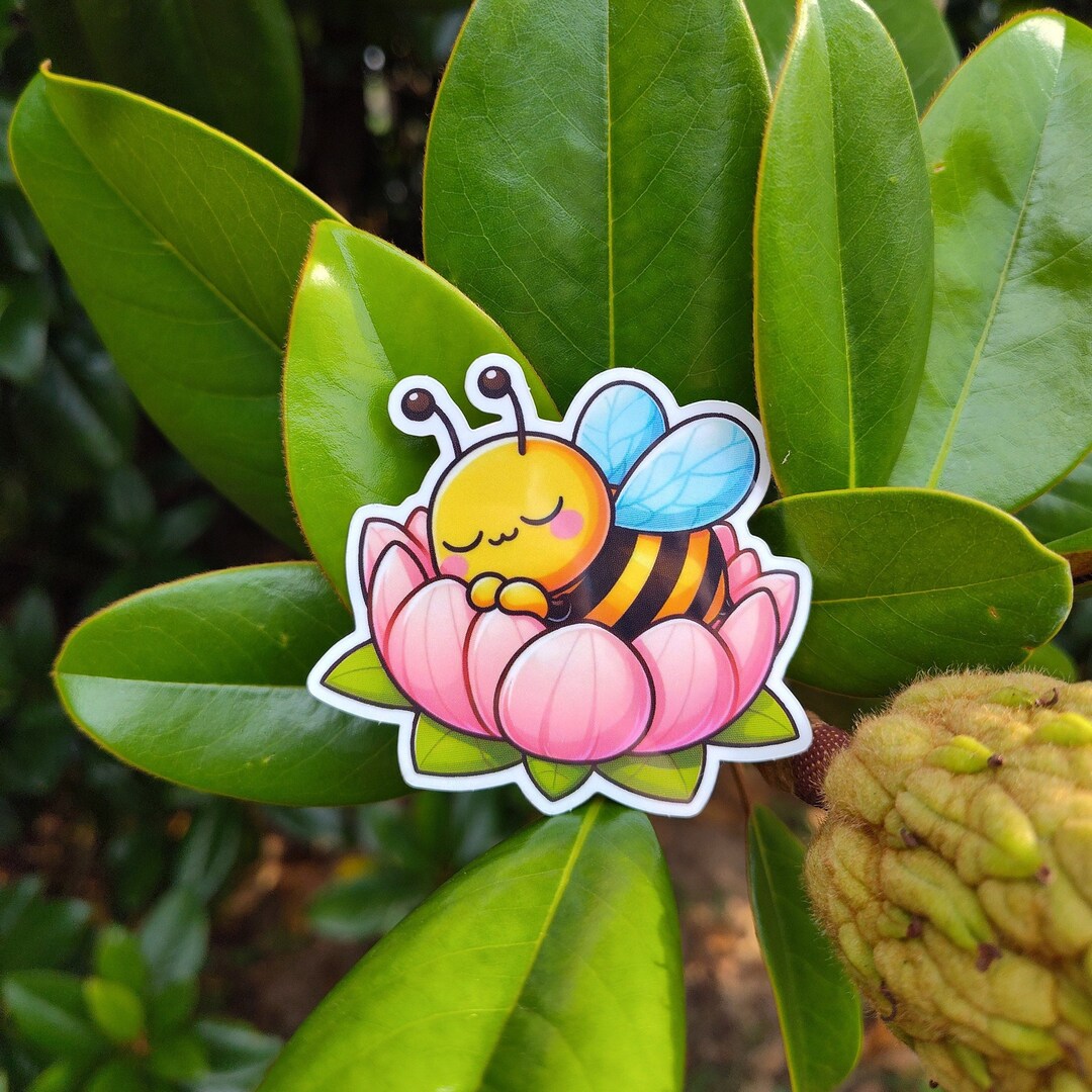 Bee Sticker: Waterproof Vinyl Decal for Laptop, Water Bottle - Etsy