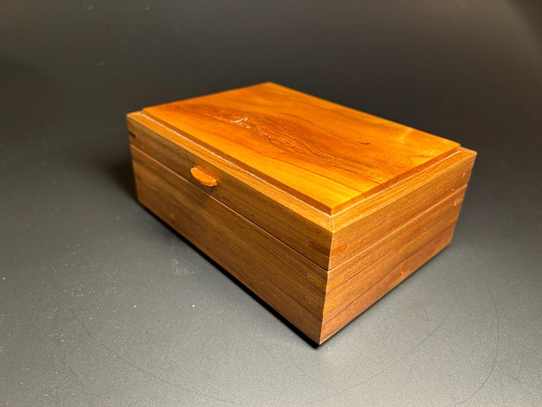 Walnut Box With Reclaimed Cherry Lid - Etsy