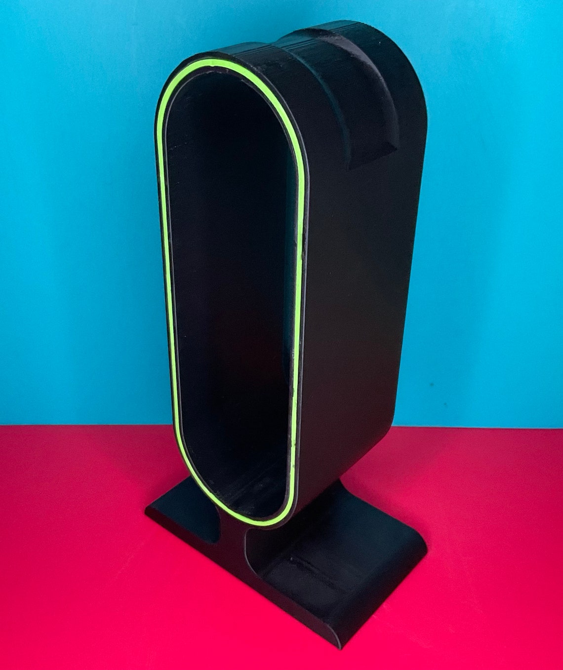 Oval Hollow Headphone/headset Stand - Modern Simplistic - Gaming DJ ...