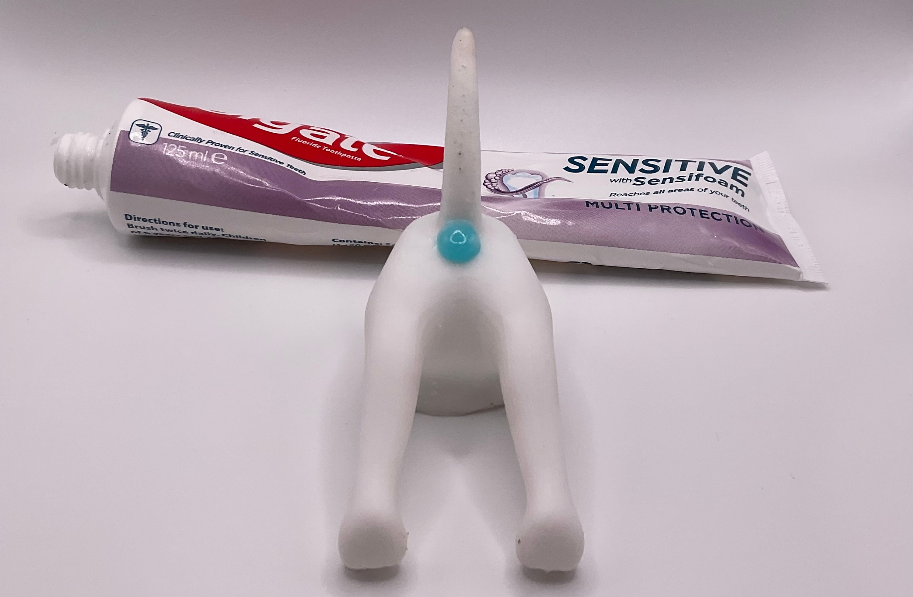 Funny Pooping Dogs Butt 1-5PCS Toothpaste Topper Toothpaste-dispenser Kids & Adults Family ...