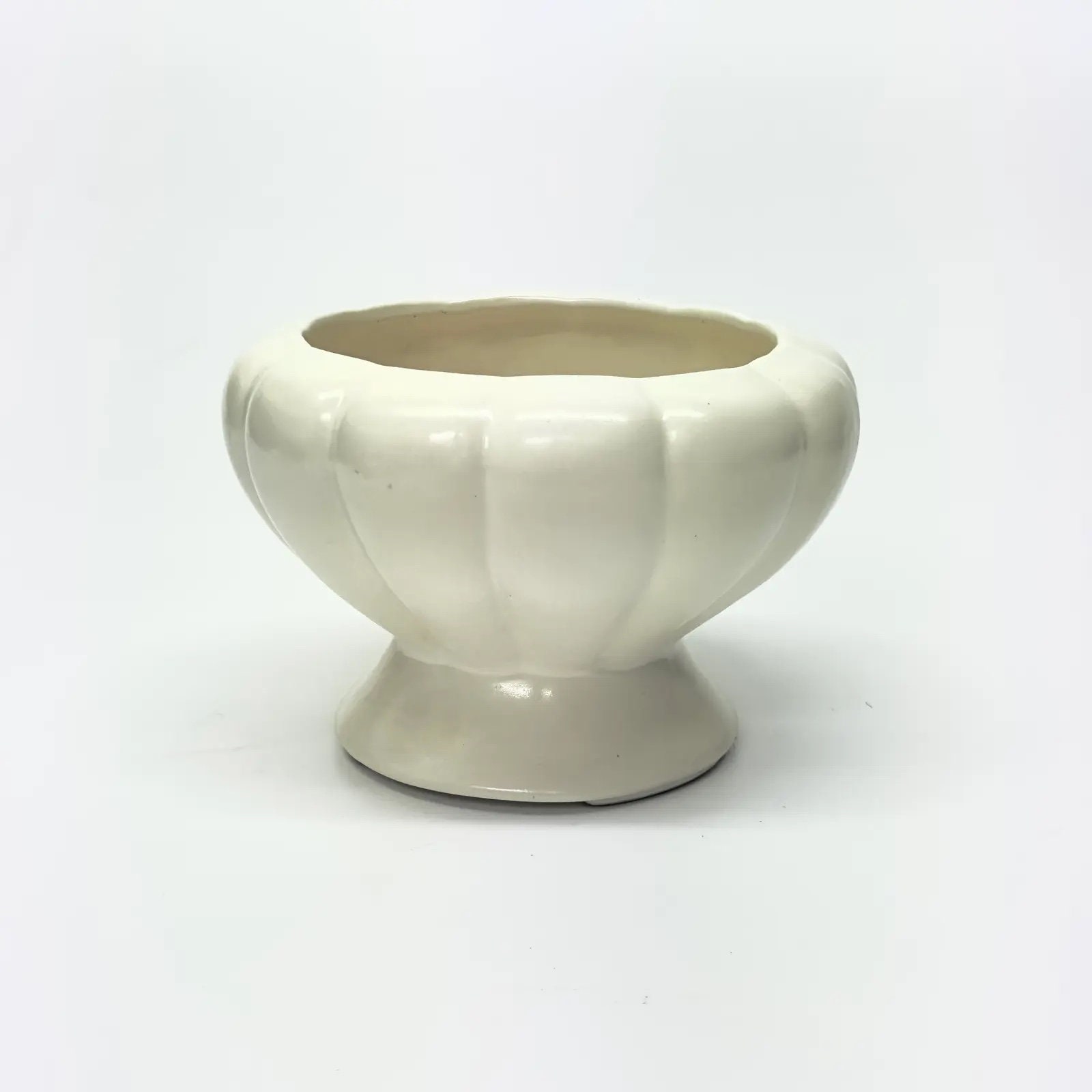 White Fluted Ceramic Planter Curation - Group of 3 - Etsy