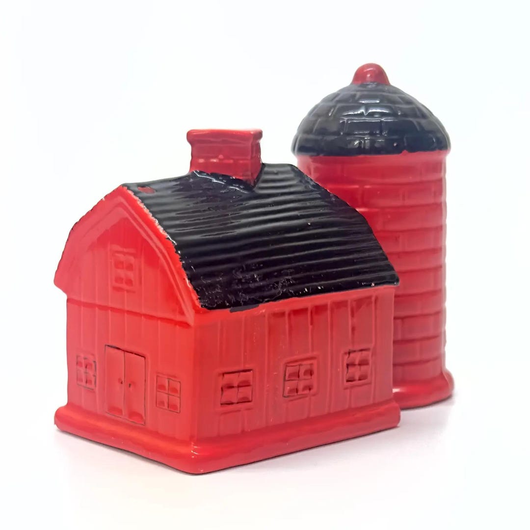 Vintage Red Barn and Silo Salt and Pepper Shakers - Etsy