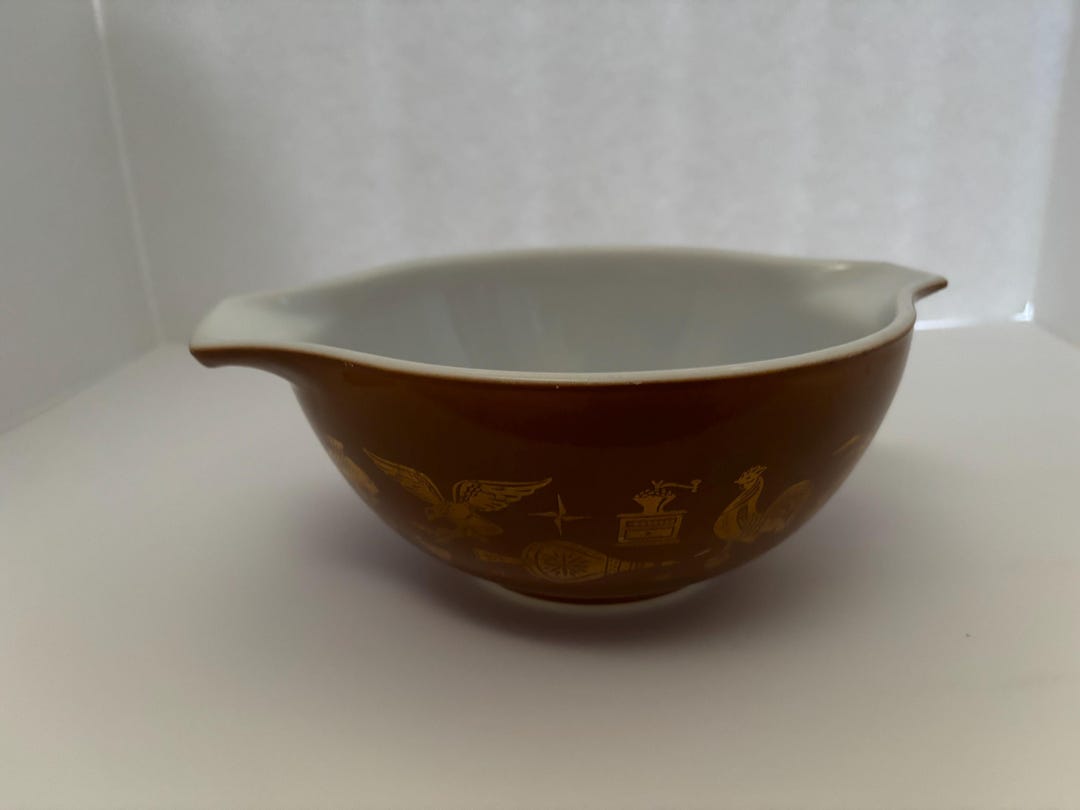 Vintage Pyrexx 442 Made in USA Rooster Pattern, Cinderella Pattern 1 1/ ...