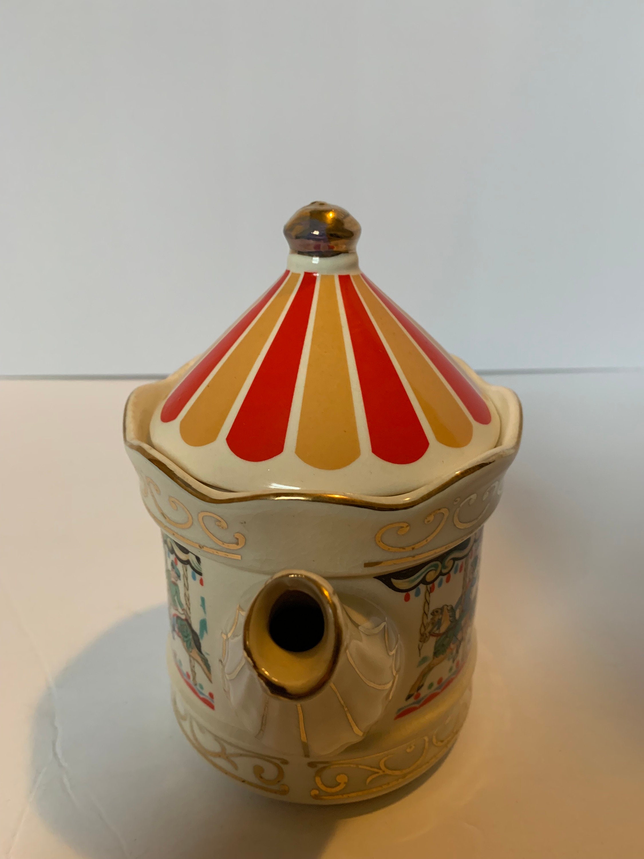 Edwardian Carousel Ceramic Tea Pot - Etsy