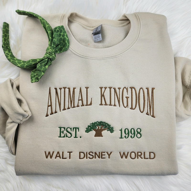 Oversized Animal Kingdom - Etsy