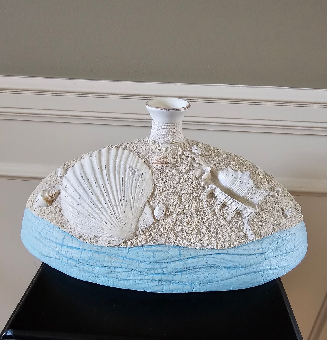 Shell Vase Vintage Coastal Decor White and Blue Resin Beach Home Flower ...