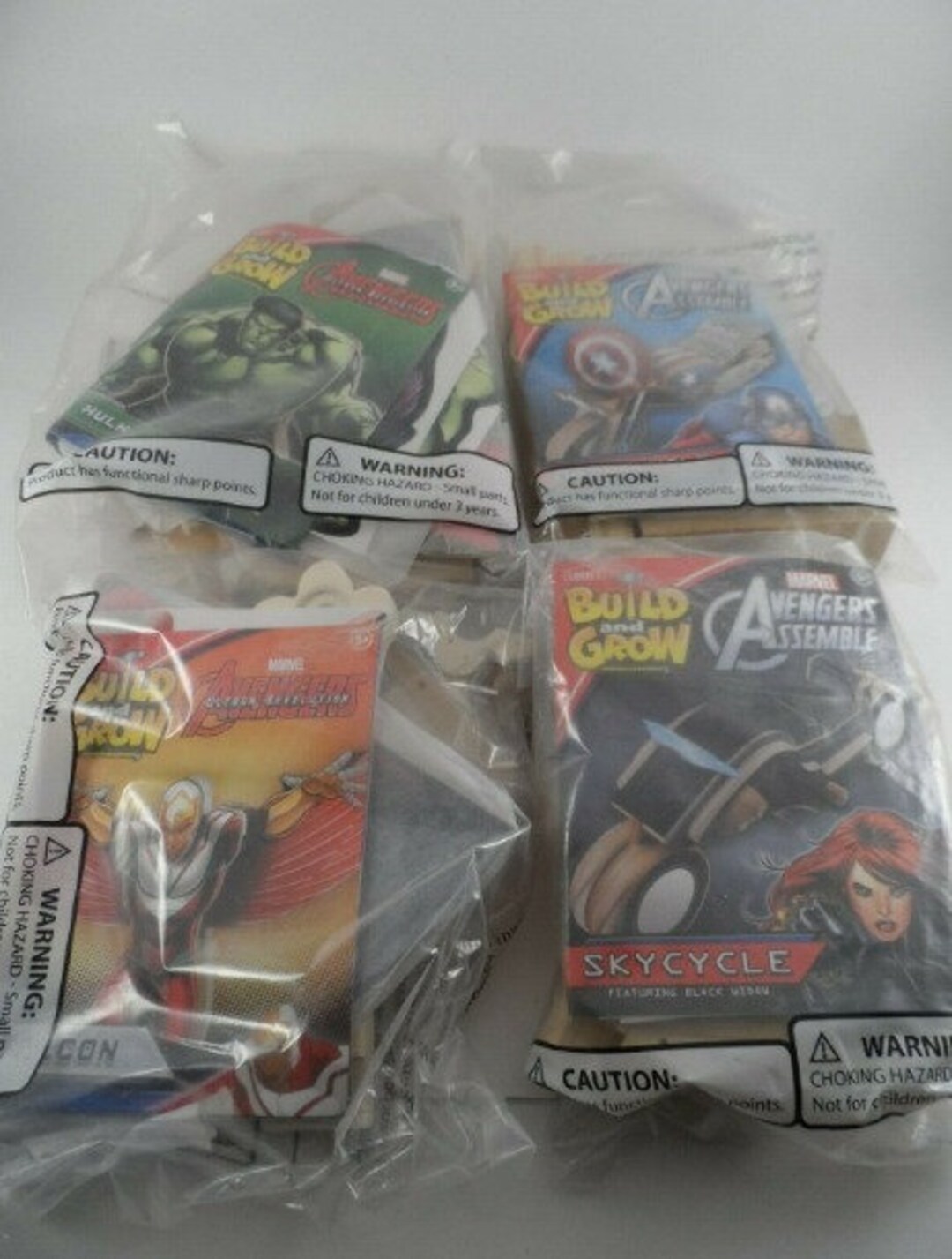 NEW build and Grow Marvel Avengers Kits set of 4 Kits Hulk Falcon ...