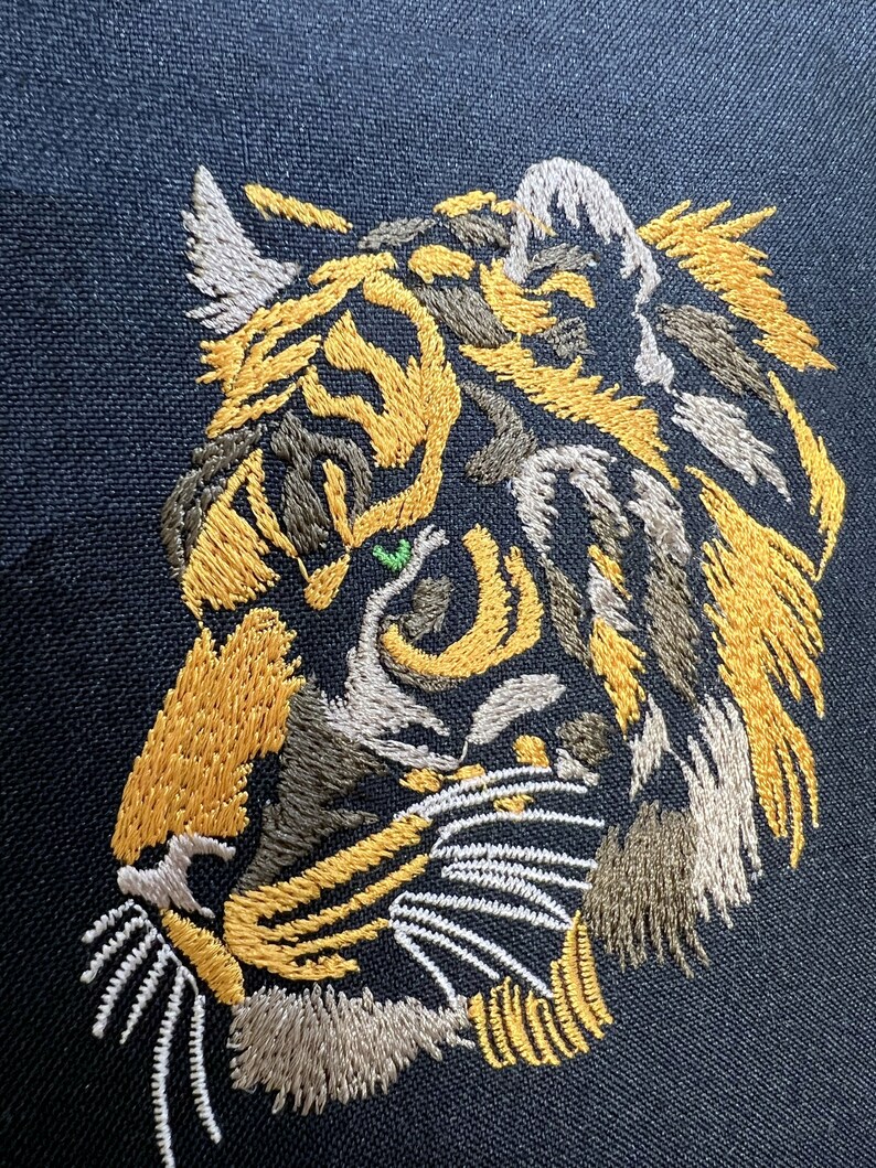 Elegant Tiger Face Embroidery Design - Color Accented Wild Big Cat for ...