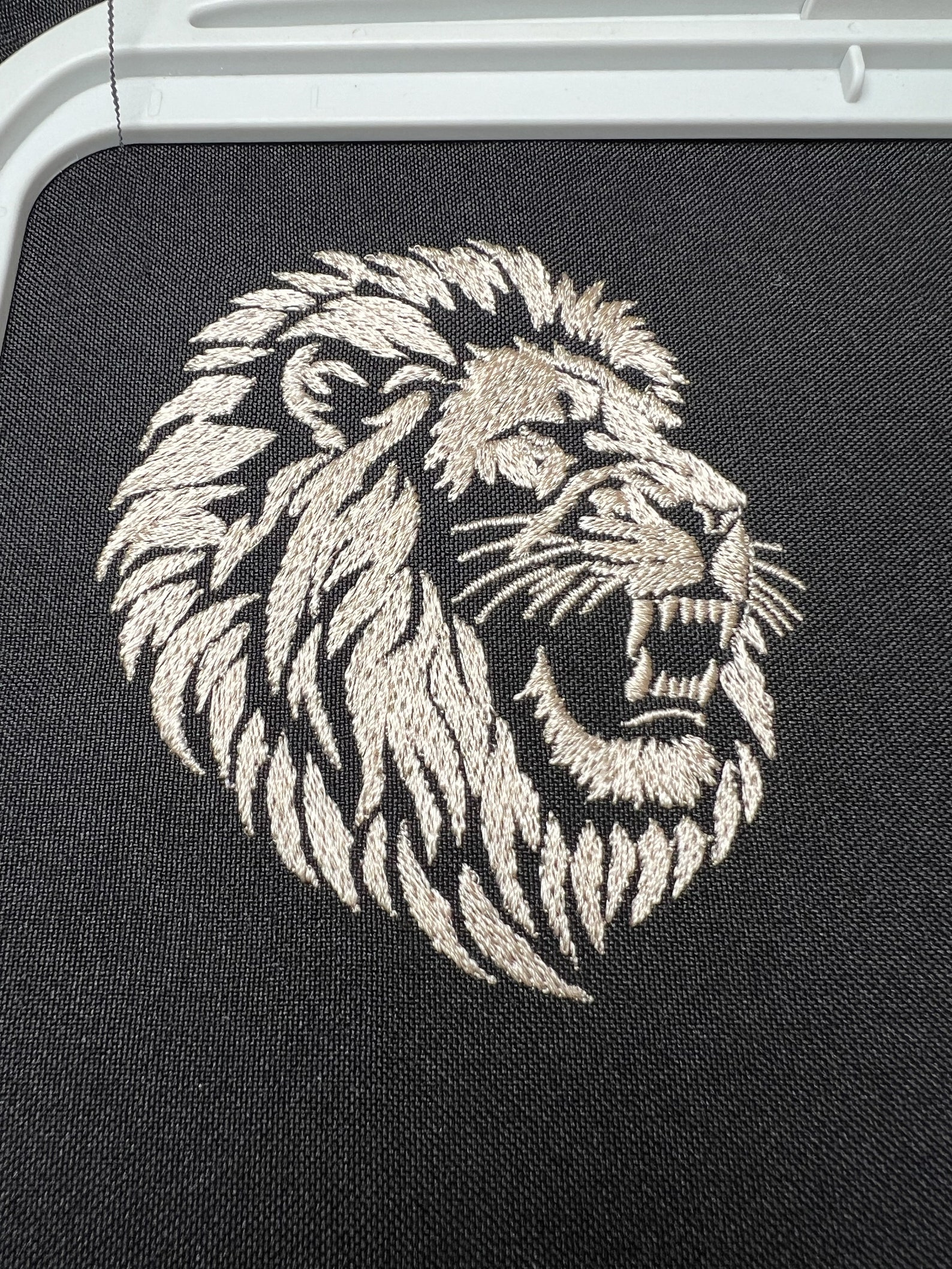 Fierce Lion Head Embroidery Design Royal Angry Feline for Dark Textiles ...