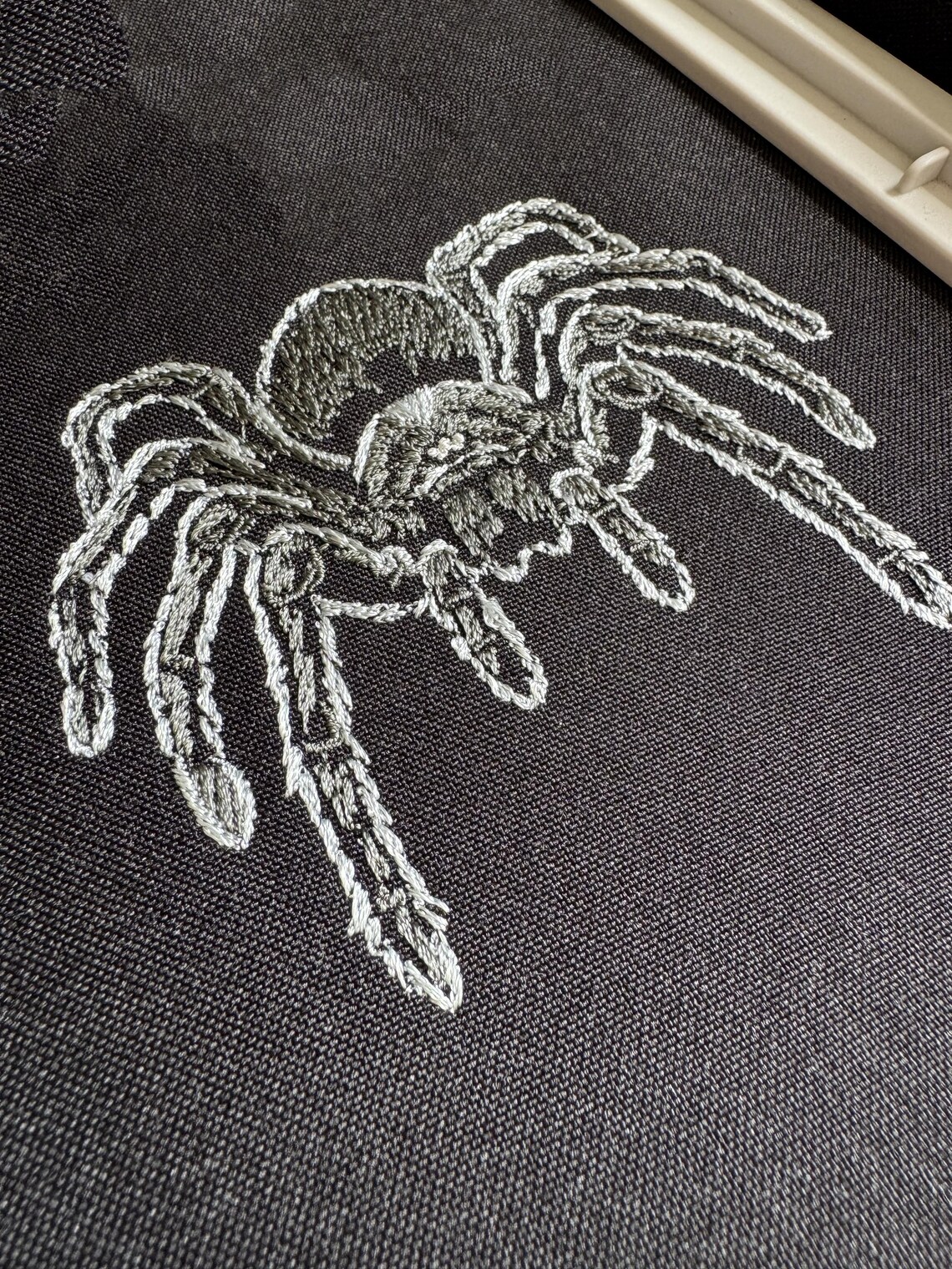Realistic Tarantula Spider Embroidery Design - Creepy Halloween ...