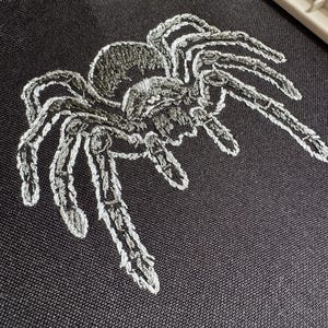 Realistic Tarantula Spider Embroidery Design - Creepy Halloween ...