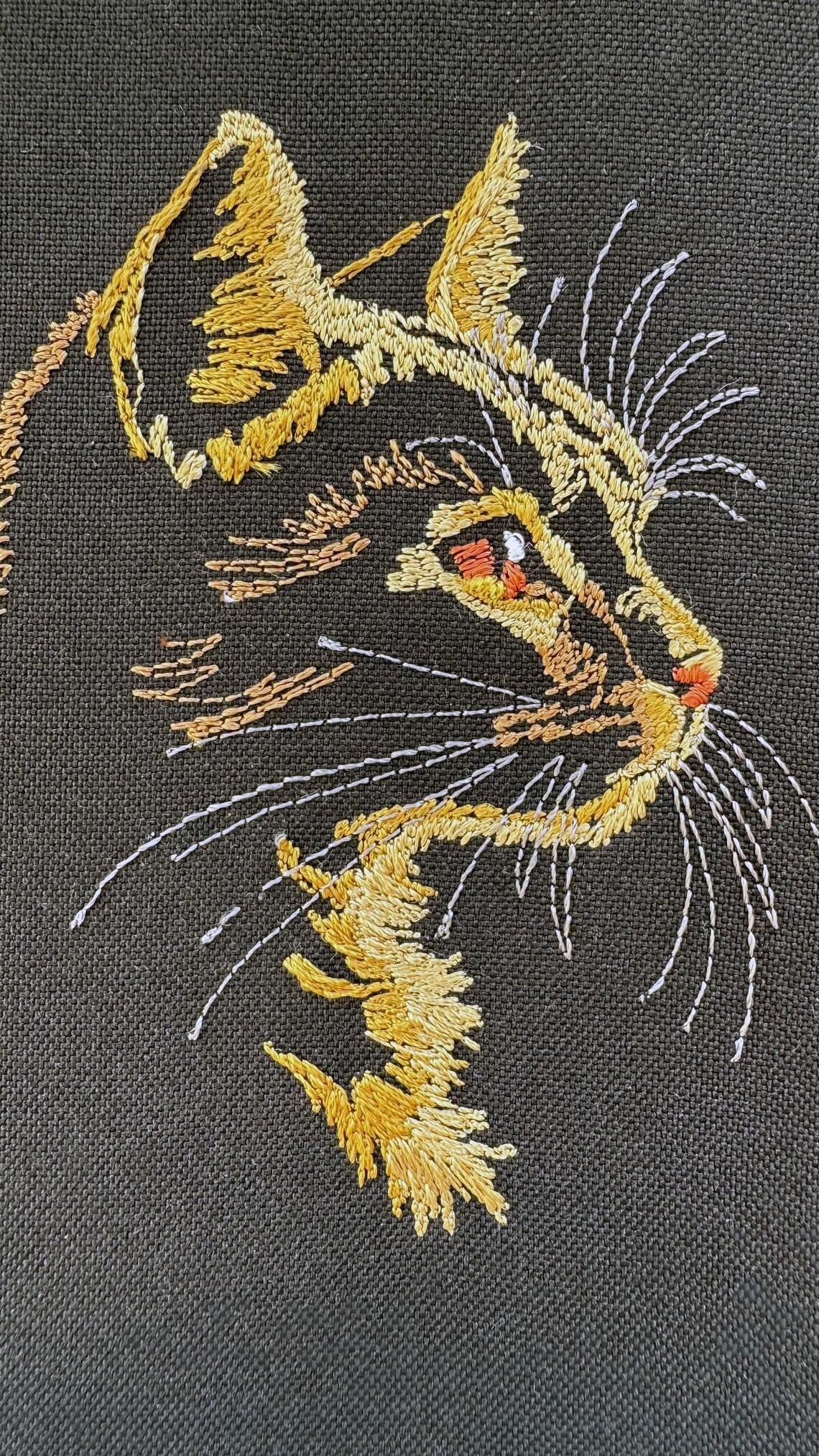Cat Embroidery Design – Realistic Feline Profile, Elegant Pet Digital ...