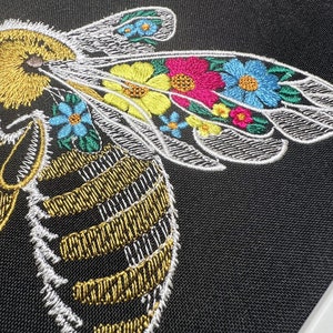 Floral Honeybee Embroidery Design - Realistic Bee for Dark Fabric ...