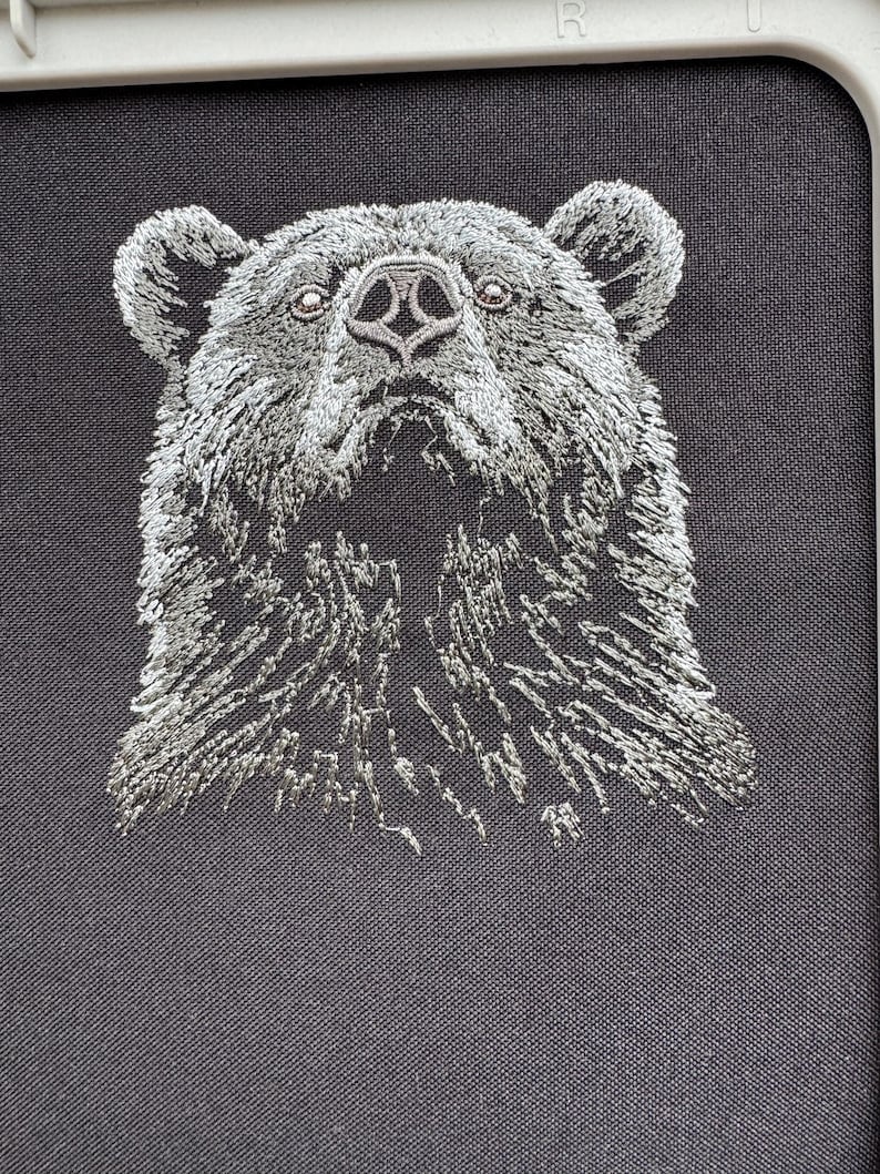 Bear Embroidery Design – Realistic Wildlife Pattern, Forest Animal ...