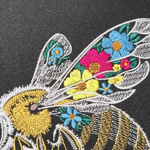 Floral Honeybee Embroidery Design - Realistic Bee for Dark Fabric ...
