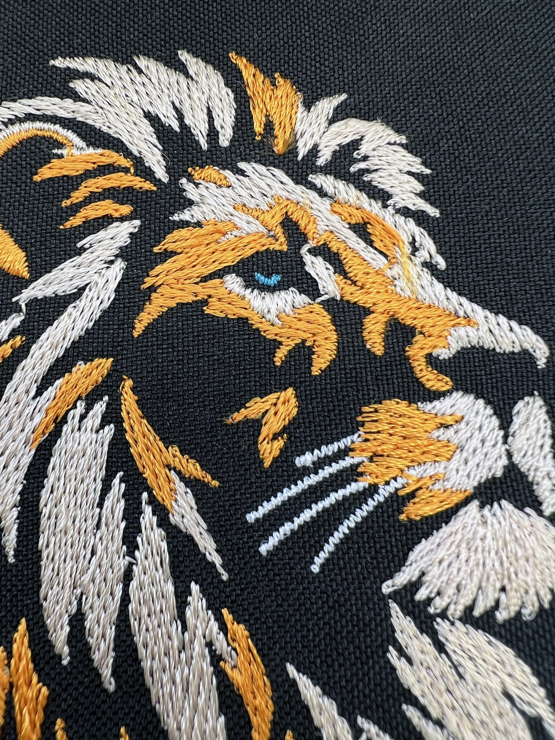 Majestic Lion Head Embroidery Design Royal Feline for Dark Textiles ...
