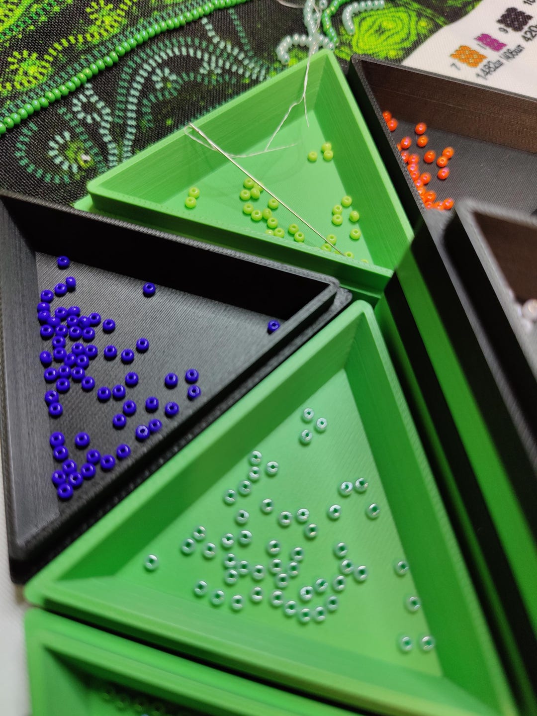 Stackable Triangle Beading Tray | Jewlery, Beaded Embroidery - Etsy