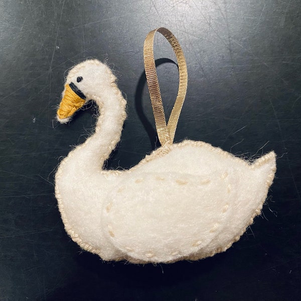 Felt Swan - Etsy