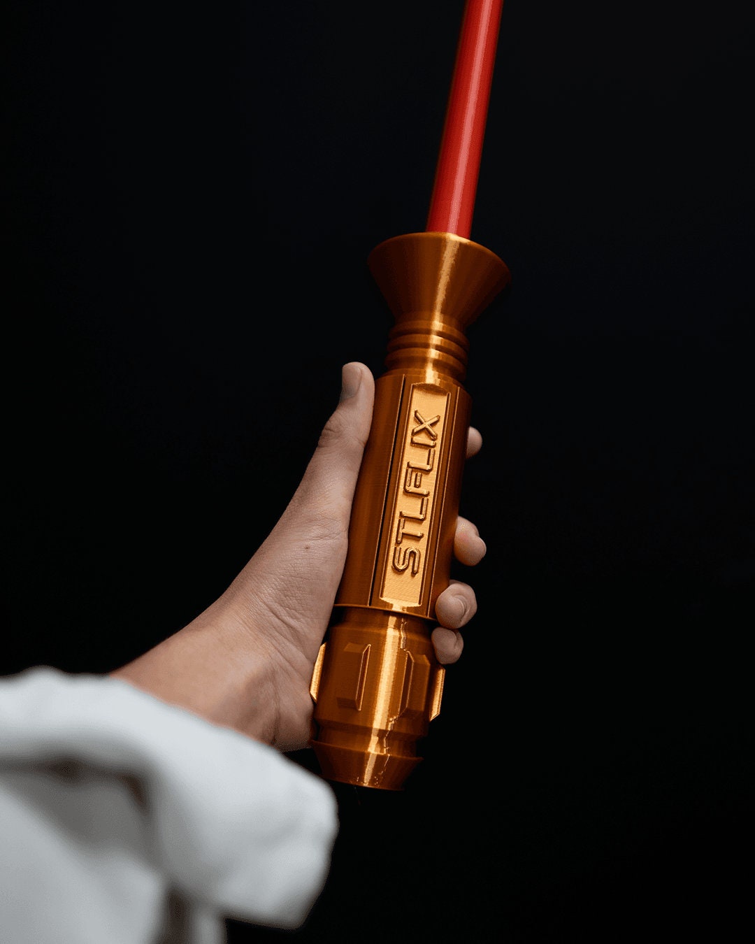 3D Printed Customizable Collapsing Lightsaber Customizable Lightsaber ...