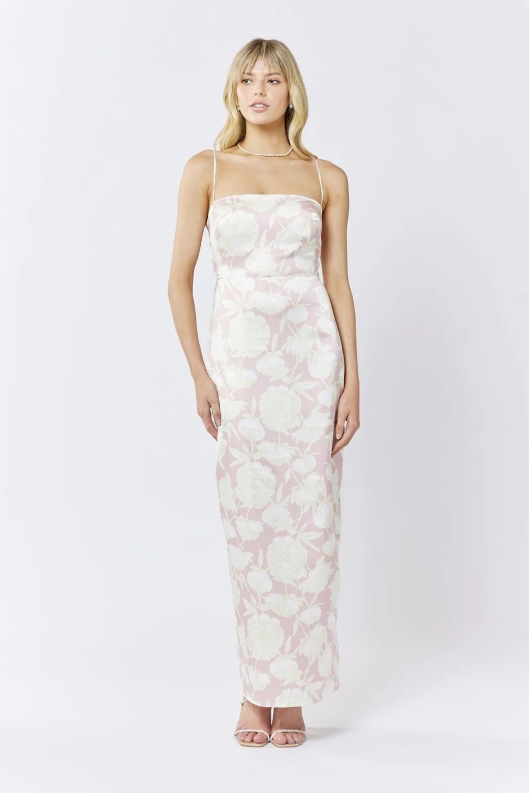 Curated Styles for All Phases of Life & Body Shapes - Etsy