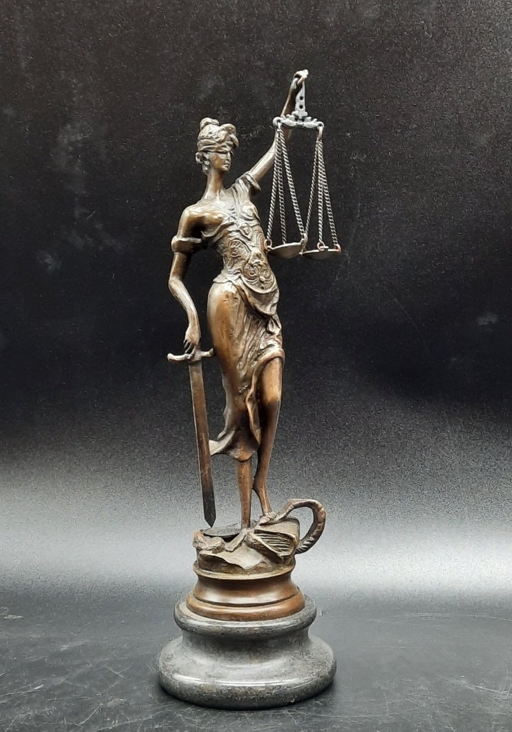 Statue, Bronze Lady Justice / Greek Goddess 23.5 Cm Bronze, Marble - Etsy