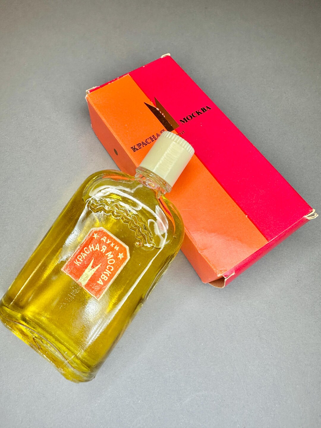 Soviet Vintage Perfume "red Moscow", Retro Perfume USSR - Etsy