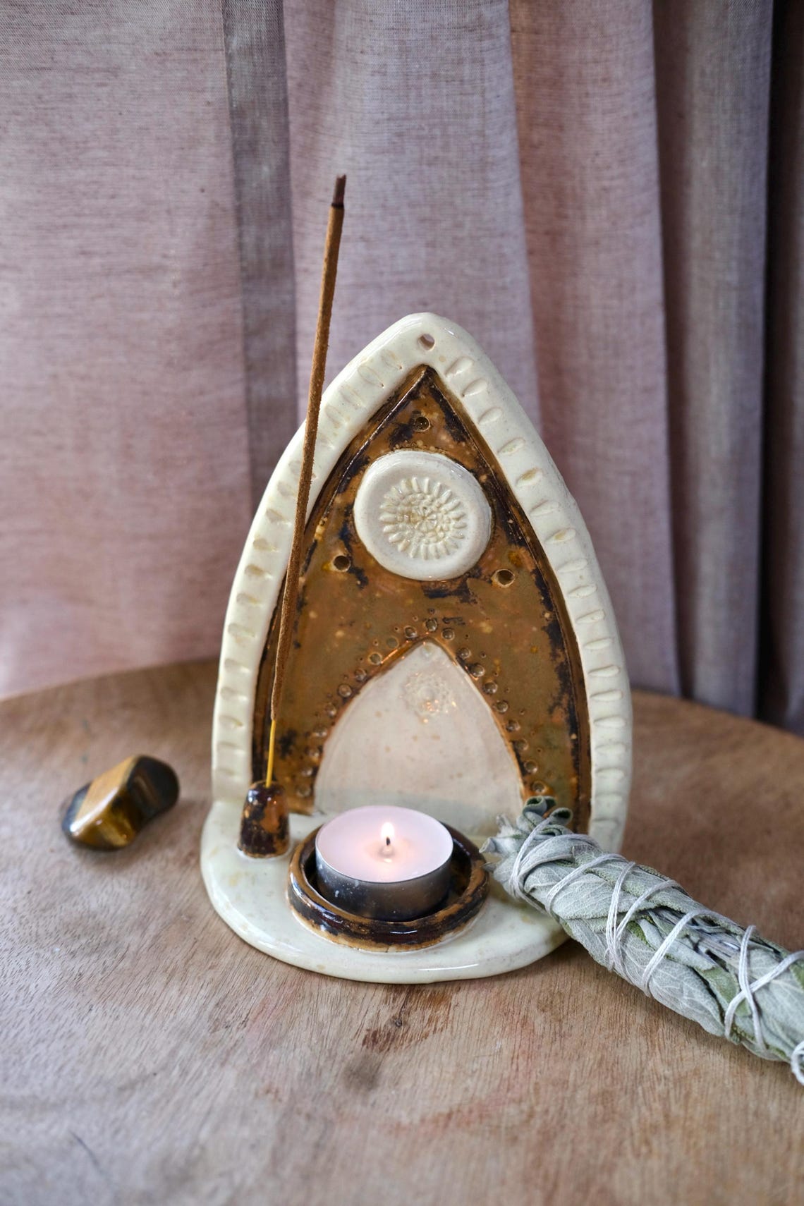 Home Clay Altar / Shrine / Temple Shelf Wall Ceramic Decor Witch ...