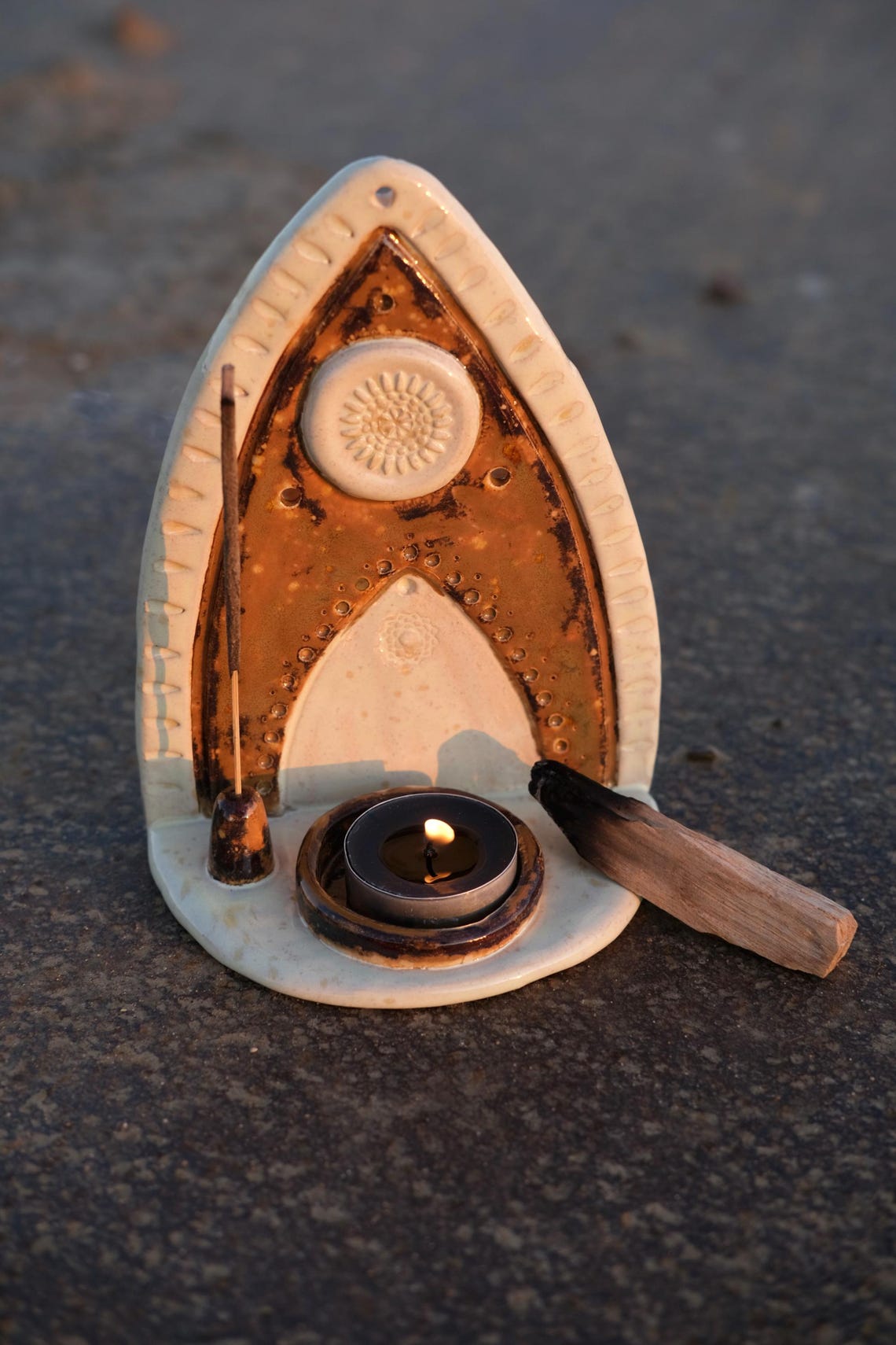 Home Clay Altar / Shrine / Temple Shelf Wall Ceramic Decor Witch ...