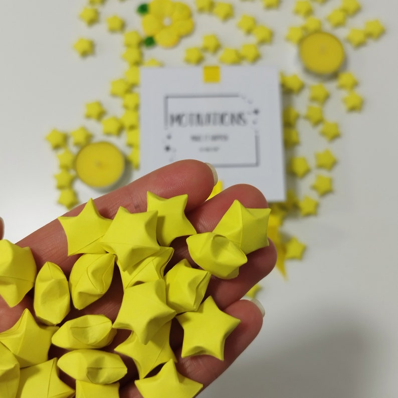 100 Paper Stars With Motivational Quotes in a Handmade Gift Box ...