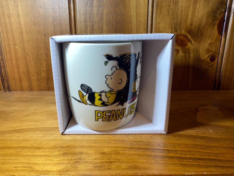 PEANUTS - Charlie Brown Mug by PEANUTS - New & Unused With Gift Box - Etsy