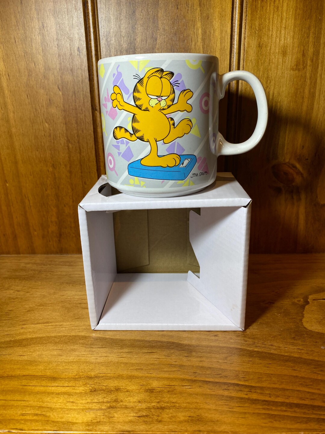 GARFIELD on Scales Vintage Mug (1978) - by United Feature Syndicate ...